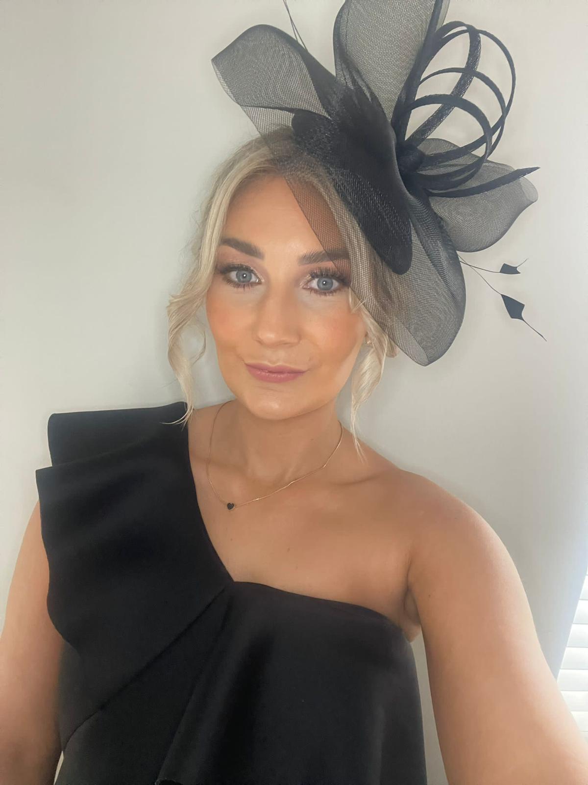 Even more ladies at the races! - Get Ahead Hats